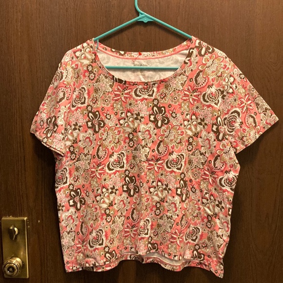 White Stag | Tops | White Stag 2 Xl Top | Poshmark